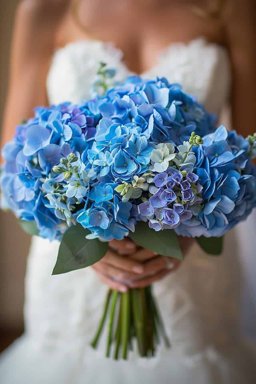 Stunning Blue Hydrangeas Wedding Ideas You Will Love • Confetti & Roses