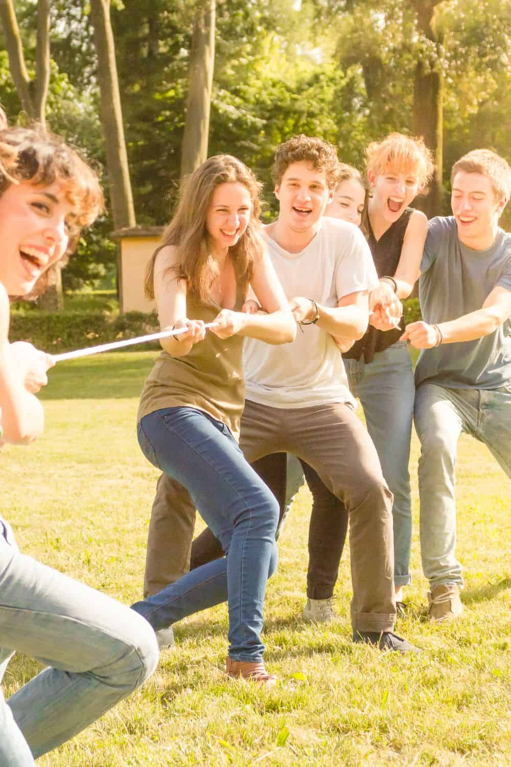 Game On! 14 Family Reunion Games Guaranteed To Spark Fun And Laughter ...
