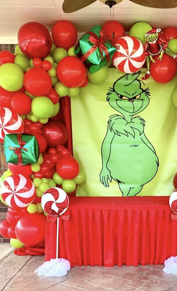 Throw An Epic Grinch-Themed Party: 22 Grinchmas Ideas • Confetti & Roses